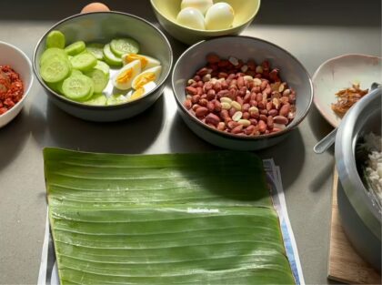 Mastering Nasi Lemak Bungkus: Malaysia's Iconic Street Food - Hankerie